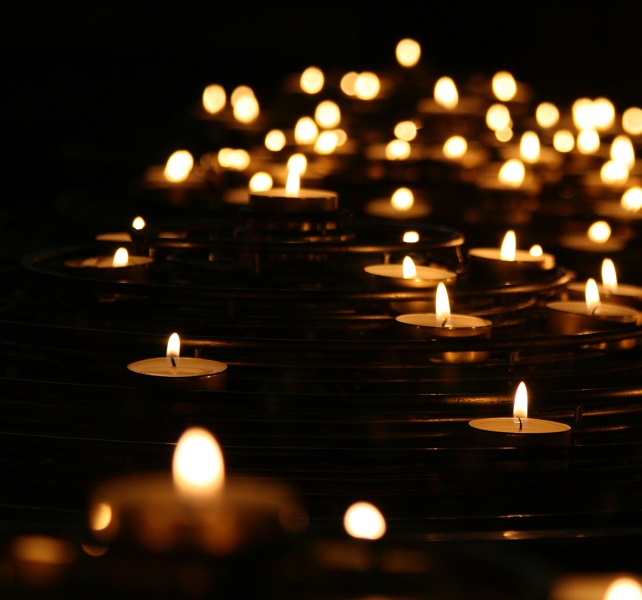 How to Cope With Grief at Christmas | Dignity Funerals